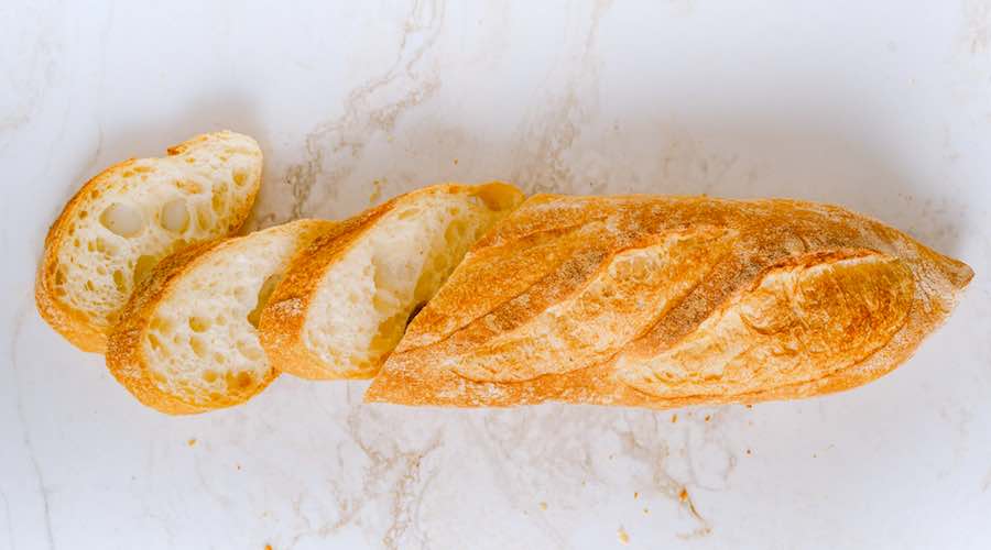 Cara Bikin Roti Baguette Prancis Enak Cuma Pakai 4 Bahan